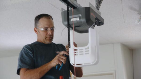 Earthquake Safety: Securing Your Garage Door in California